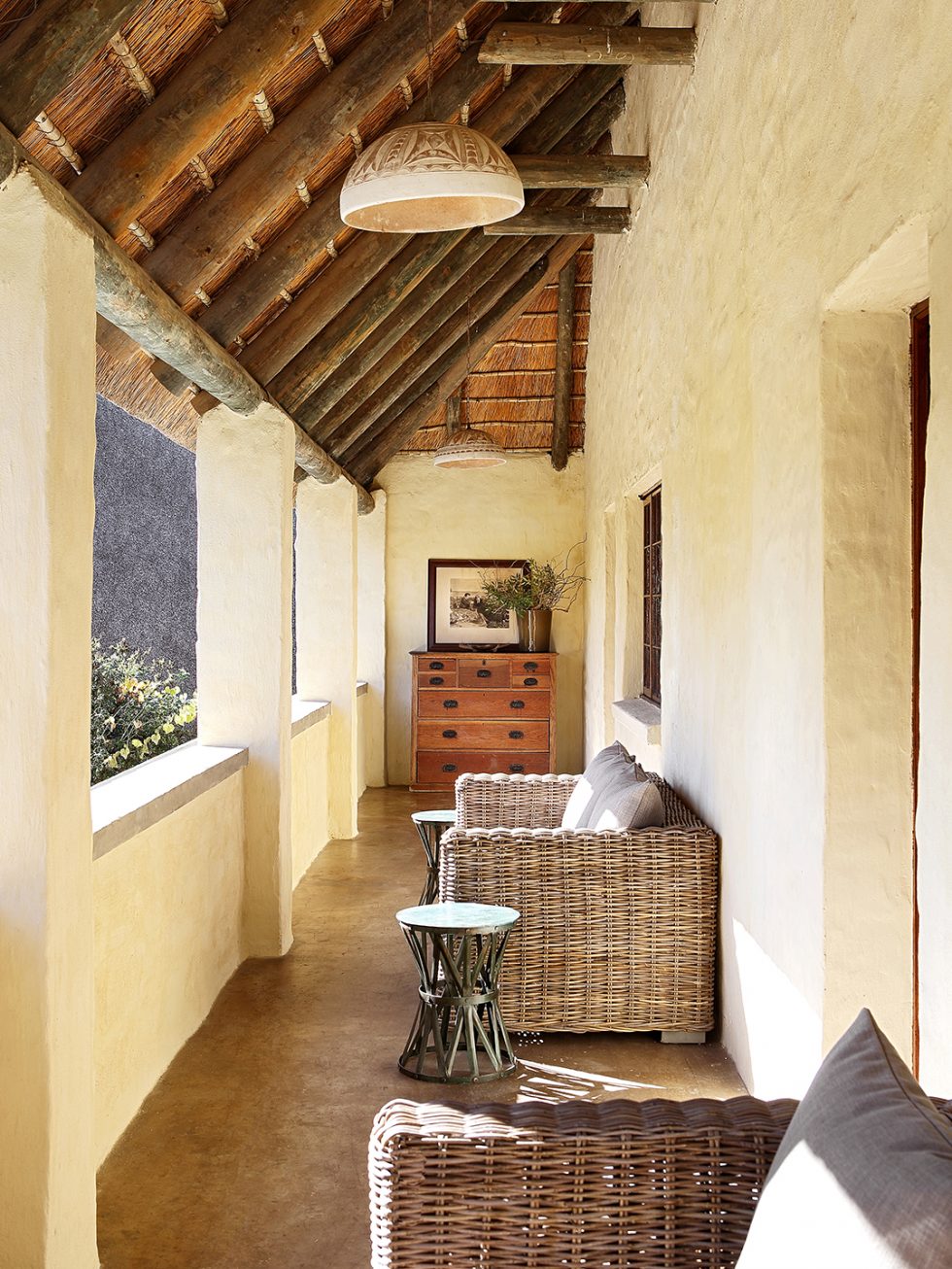 SLEEPING | Elephant House